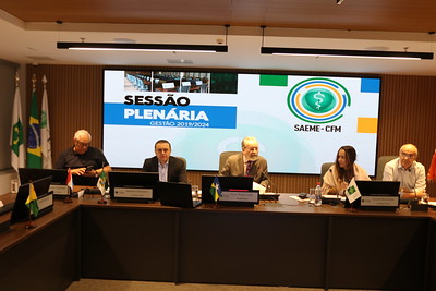 SAEME-CFM acredita 20 novas escolas médicas durante cerimônia na sede ...